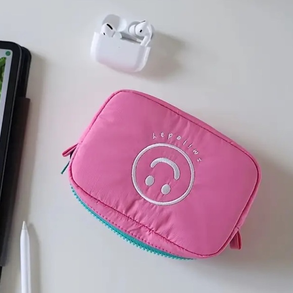 Bags | Smiley Face Pouch Makeup Cosmetic Travel Bag Pink Cute Nwt ...